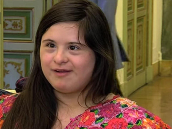 Isabella Springmuhl, diseñadora con síndrome de Down presenta colección ...